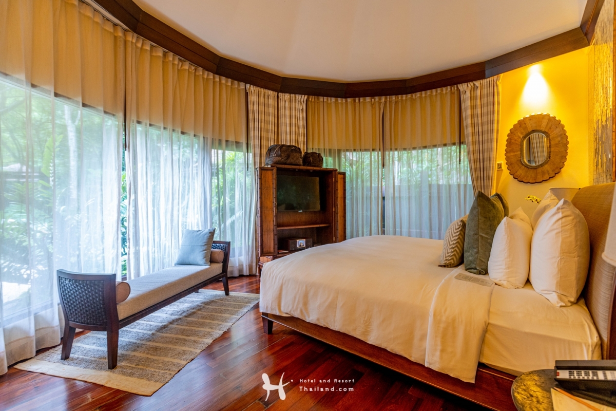 the beach vibes that surround the villa this ultimate luxury villa ...