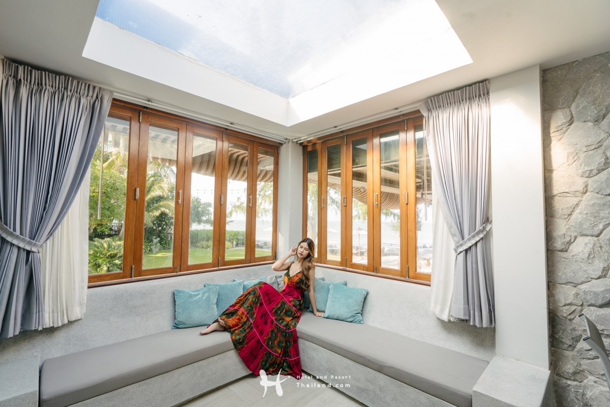 The check-in point is at the lobby.