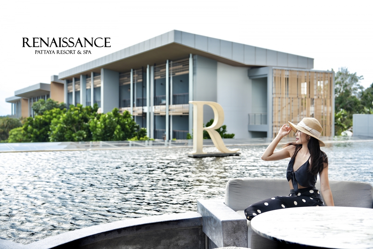 ปก-Renaissance-Pattaya-Resort-Spa-1-1200x800.jpg